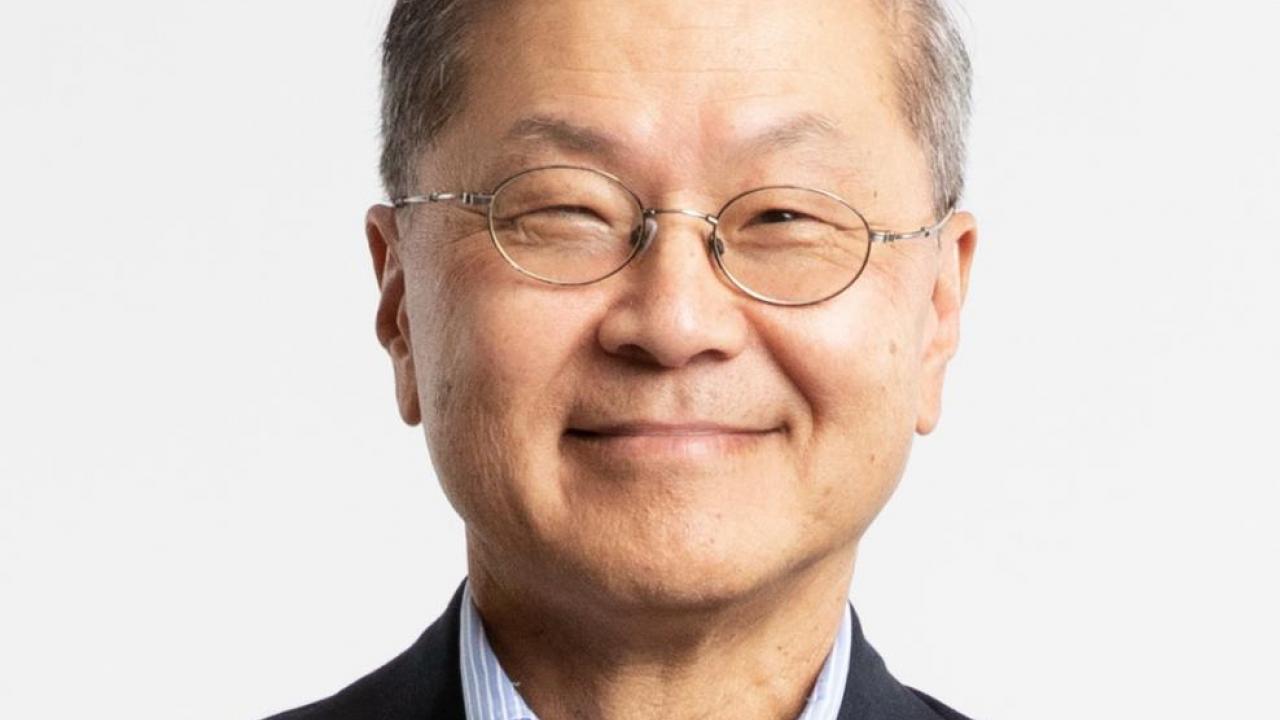 David Ho Receives National Leadership Award from National AIDS Memorial ...