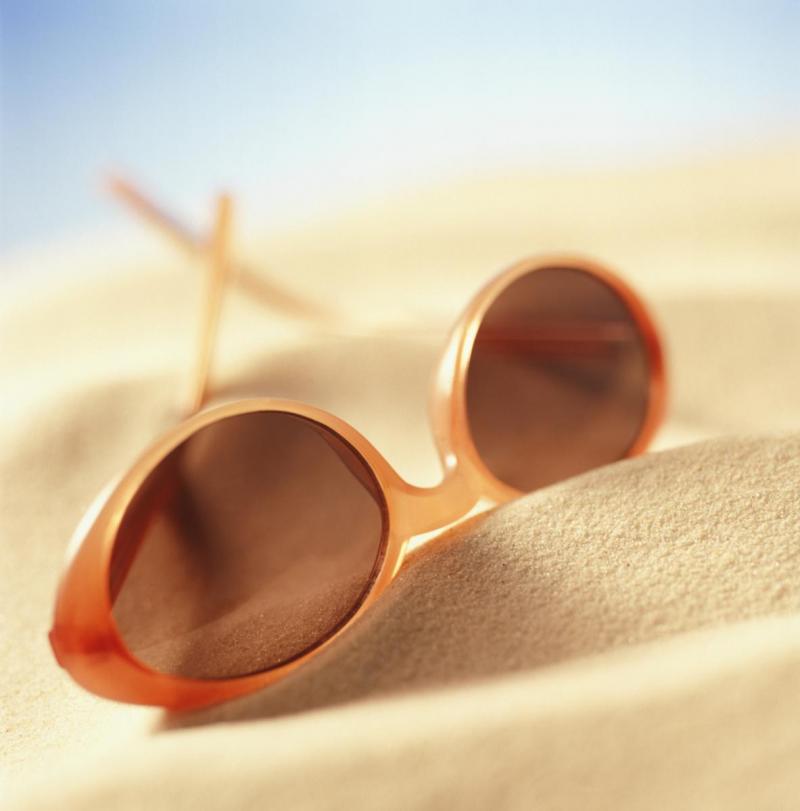 Five Ways to Protect Your Eyes from Sun Damage This Summer | Columbia ...